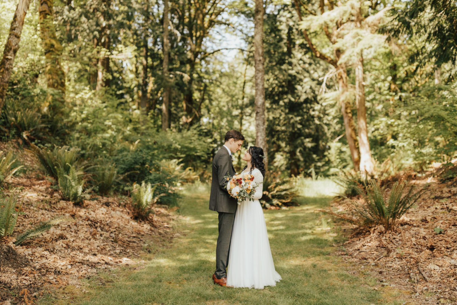 Twilight Forest Wedding|Seattle, Washington|Rachel Syrisko Photography ...
